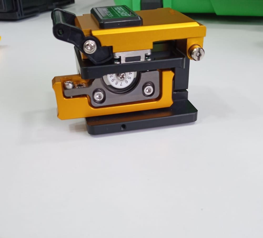 Fiber optik füzyon cihazı